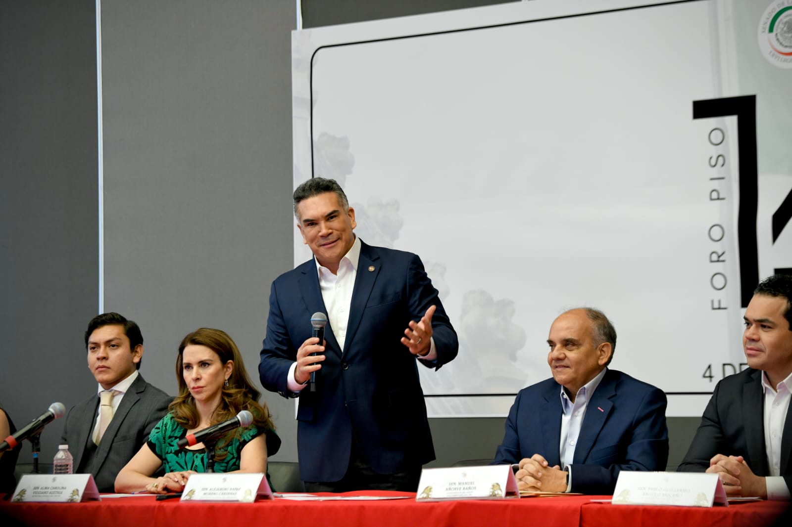 Alejandro Moreno afirma que México necesita jóvenes con ideas, valores ...